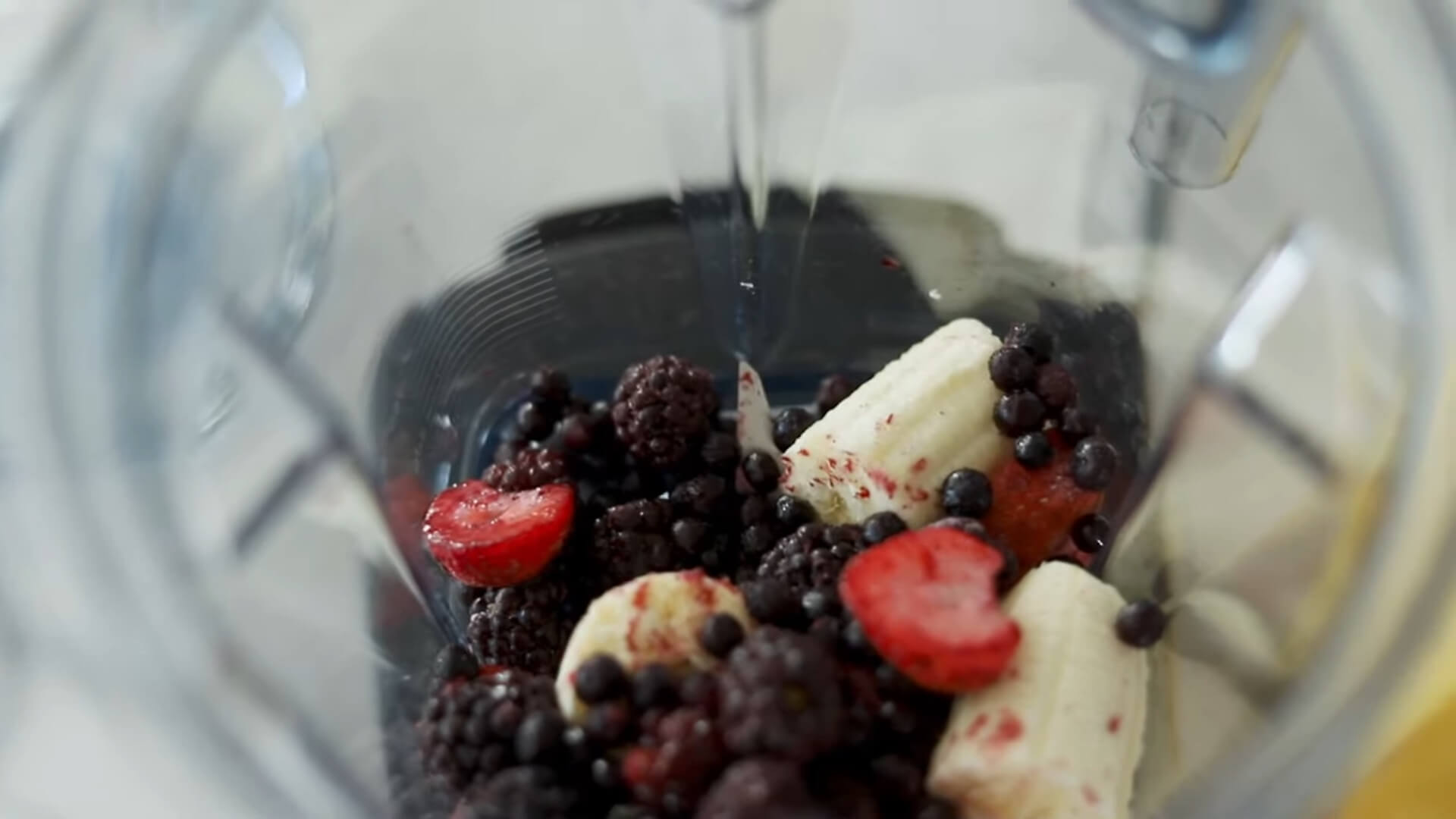 Delicious Açaí Na Tigela Recipe – Fresh & Healthy Brazilian Açaí Bowl ...