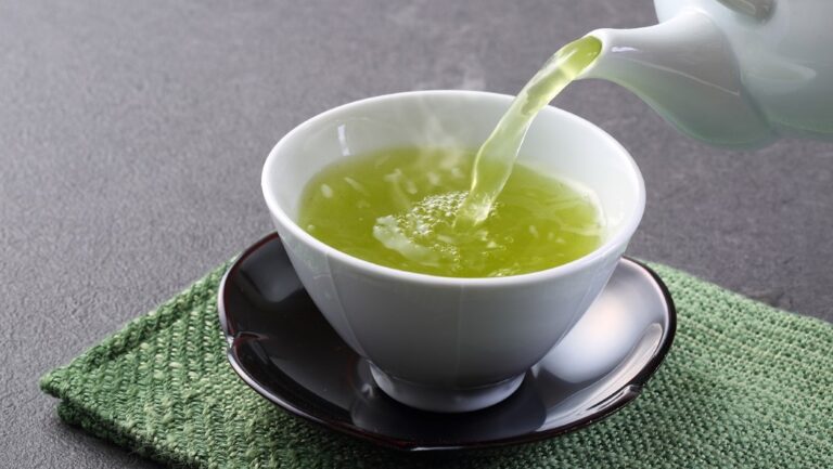 Recent Study Confirms Benefits of Drinking Green Tea for Brain Health ...