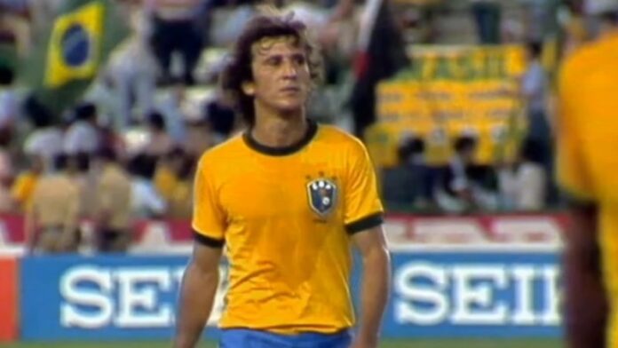 Top 10 Brazilian Players Who Changed the History of Football Forever ...