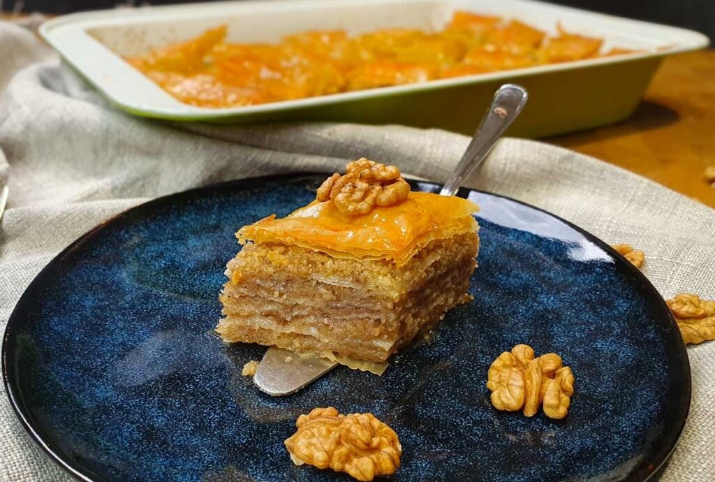 Greek Baklava Recipe – Traditional Mediterranean Dessert - Hurfpostbrasil